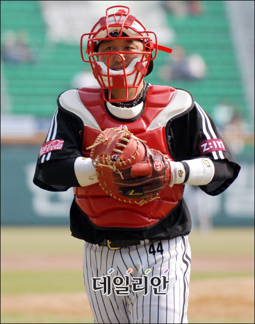 조인성, 시련 딛고 일어선 ‘LG MVP’