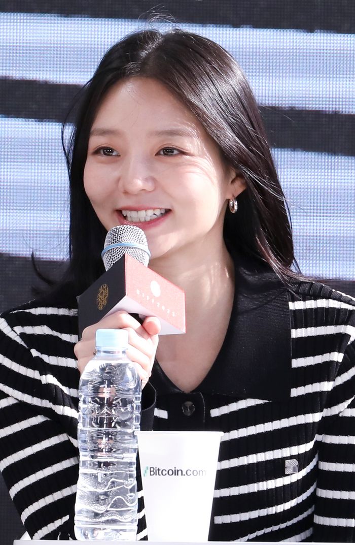 이솜, 햇살 같은 미소[28th BIFF]