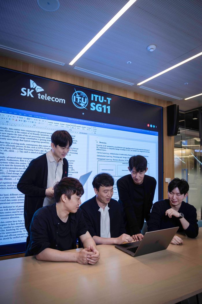 SKT, 'AI 데이터센터' 국제표준 이끈다...UN 표준화 과제 승인