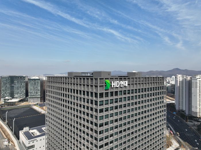 [르포] “여기 ‘네카오’ 아니죠?”…HD현대, 혁신 입고 판교 출격