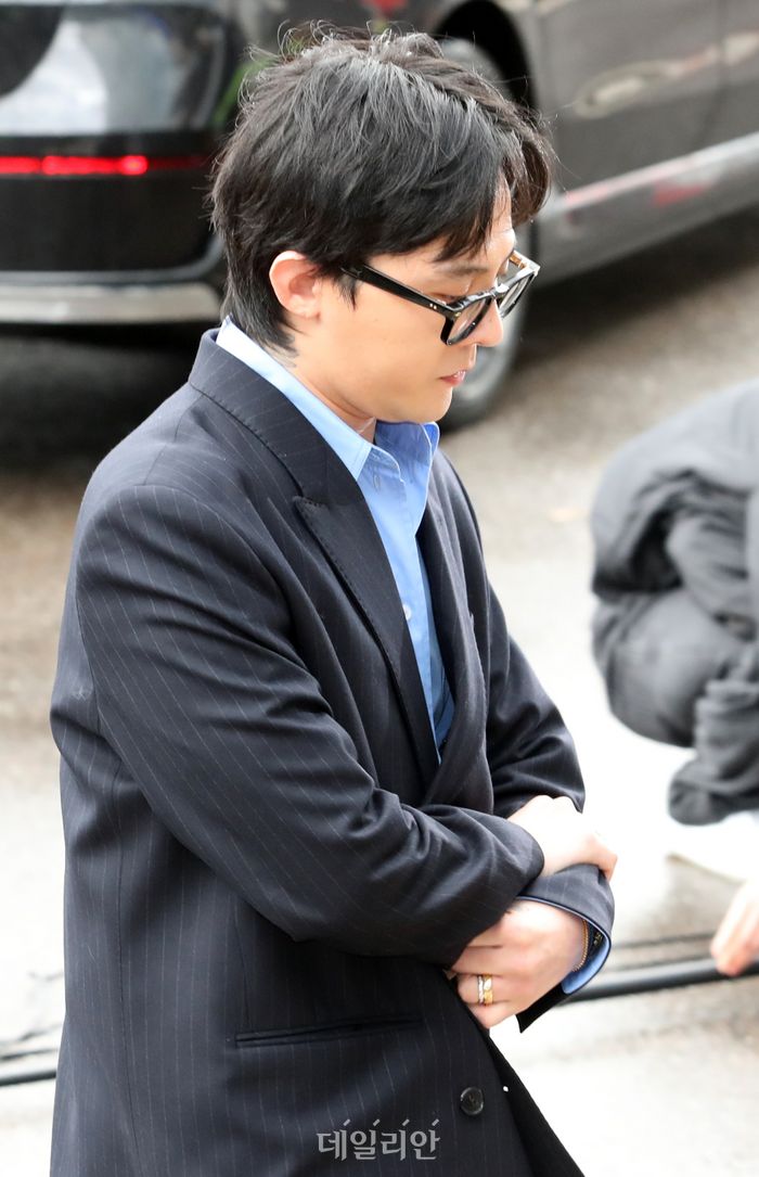 권지용 '가볼까'