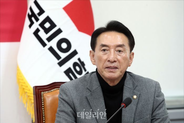 [속보] 경북 김석기·김정재·송언석·임이자·구자근 경선 승리…김병욱·이상휘 결선투표