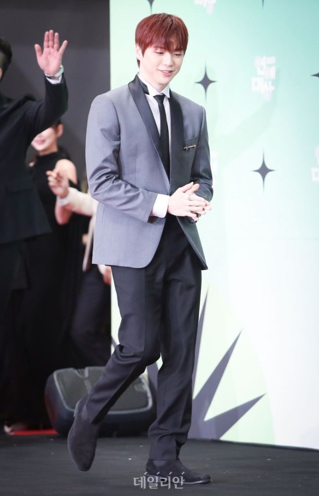 '100억대 소송전' 강다니엘 소속사, 결국 폐업 수순 - Kollo